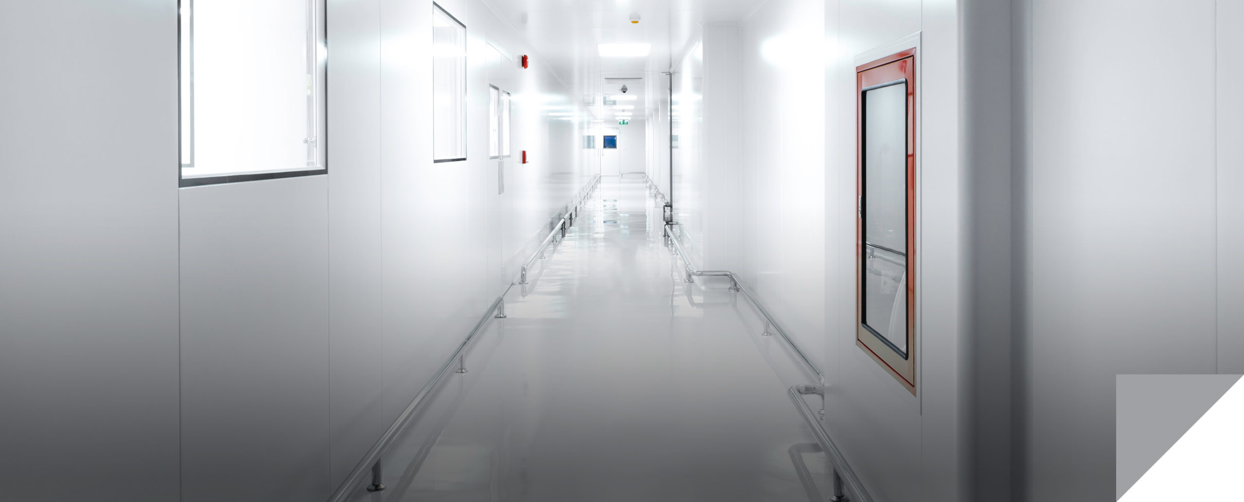 Longden Company | Contractor for Cleanrooms, Access Flooring & Server Rooms